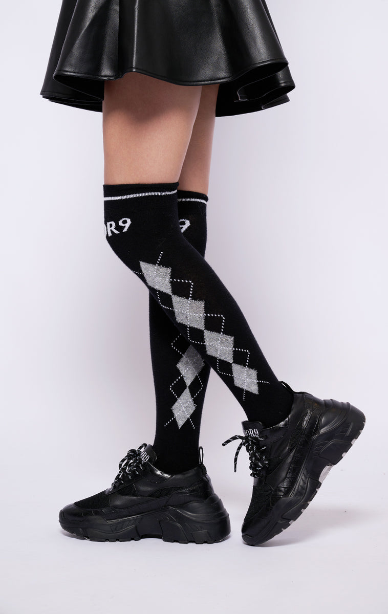 【30%OFF】Natalie Kneehigh socks/2color – MIRROR9